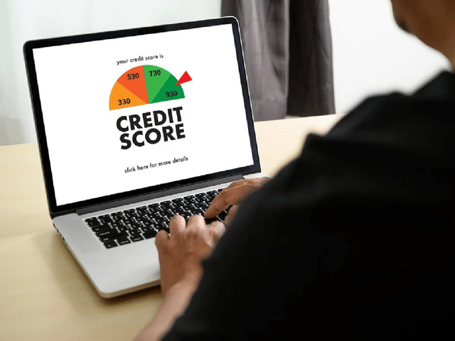 How does your credit report determine your credit score? Click here to ...