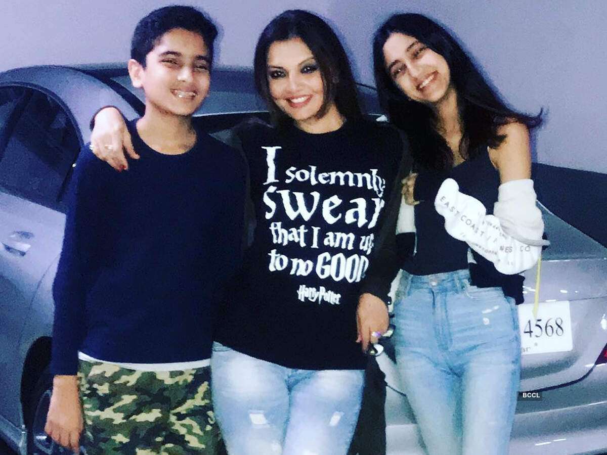 Deepshikha And Jeet Upendra