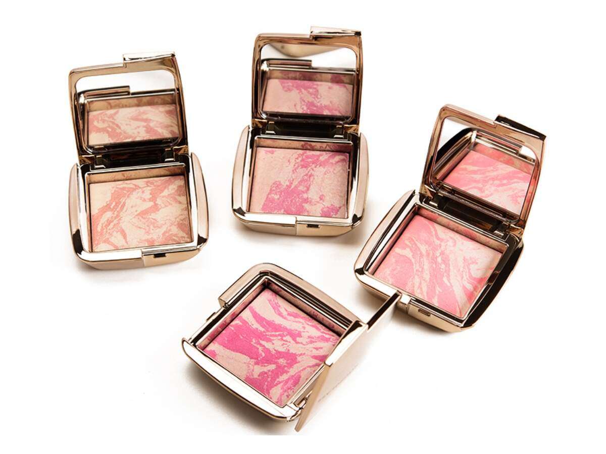 Pretty Makeup Packaging | Saubhaya Makeup